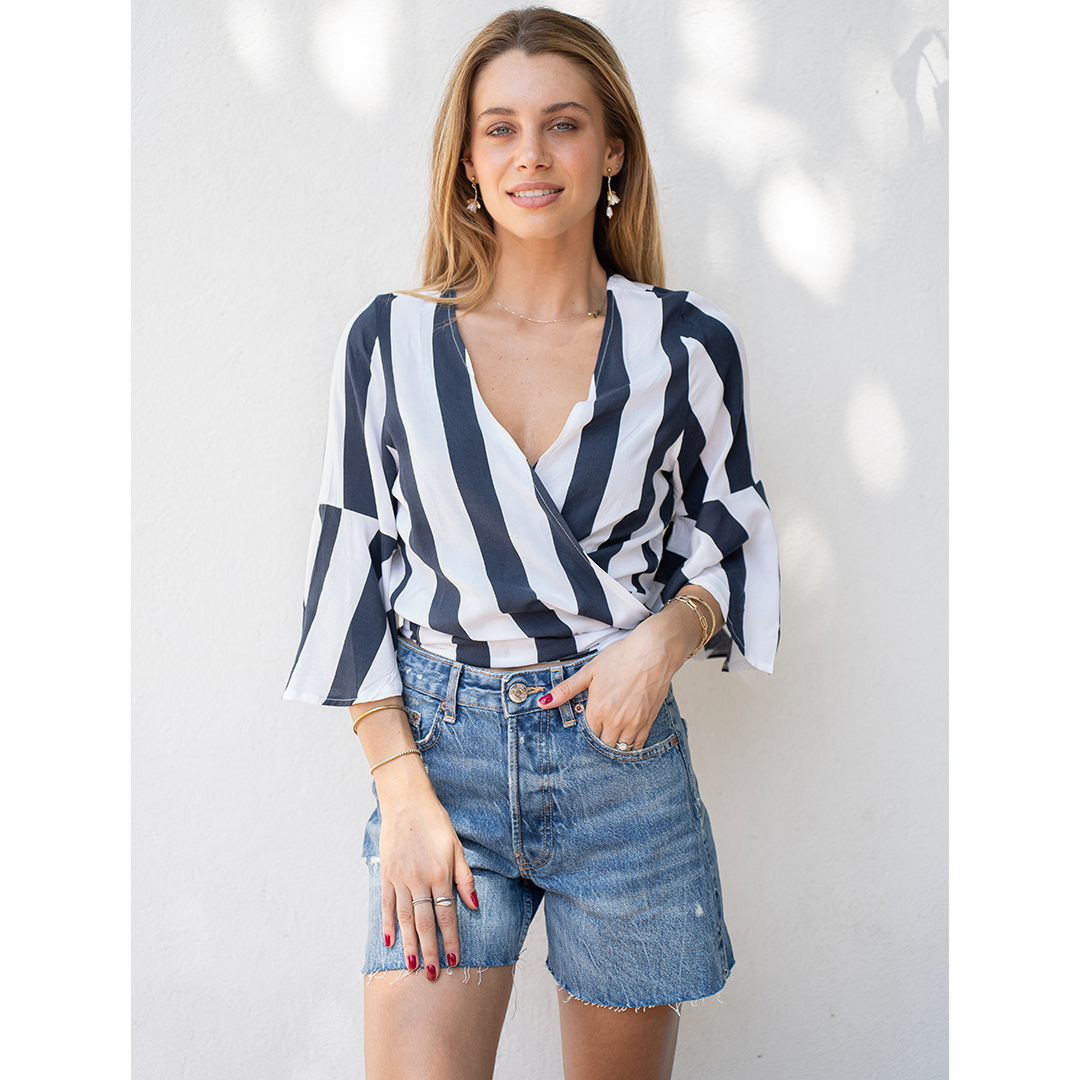 Poleras y Blusas - Ay María